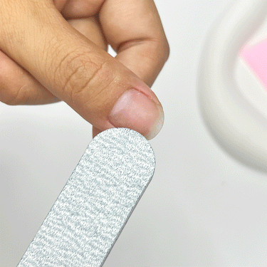 APPLY & REMOVE YOUR NAILS – LILY NAILS ART